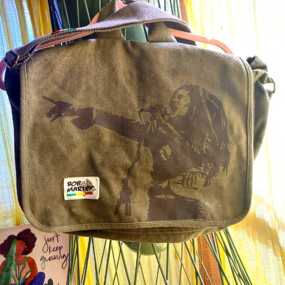 Zion Rootswear Limited Edition Bob Marley Canvas Mess… - Gem